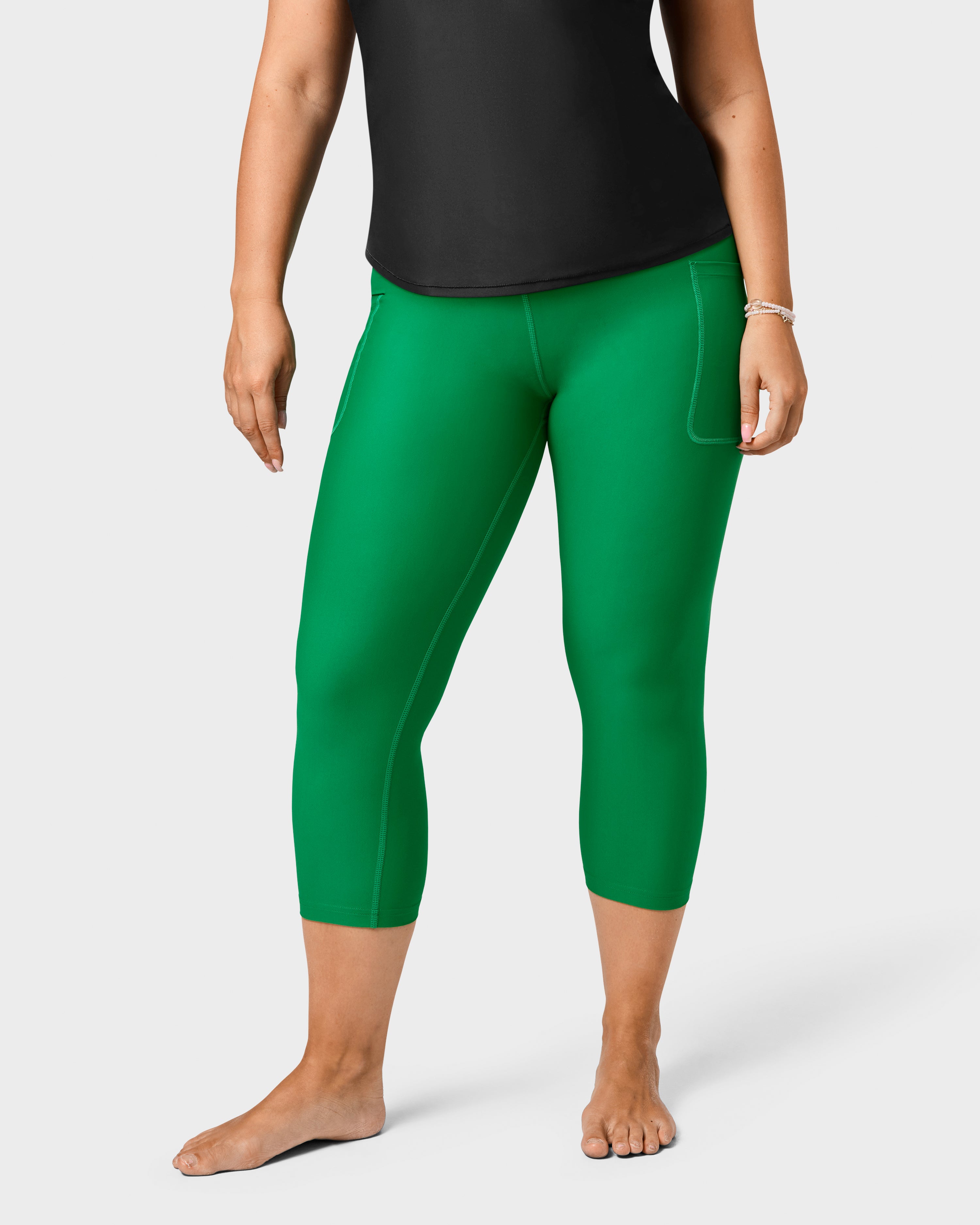 Signature Grass Capri – Maya Freya