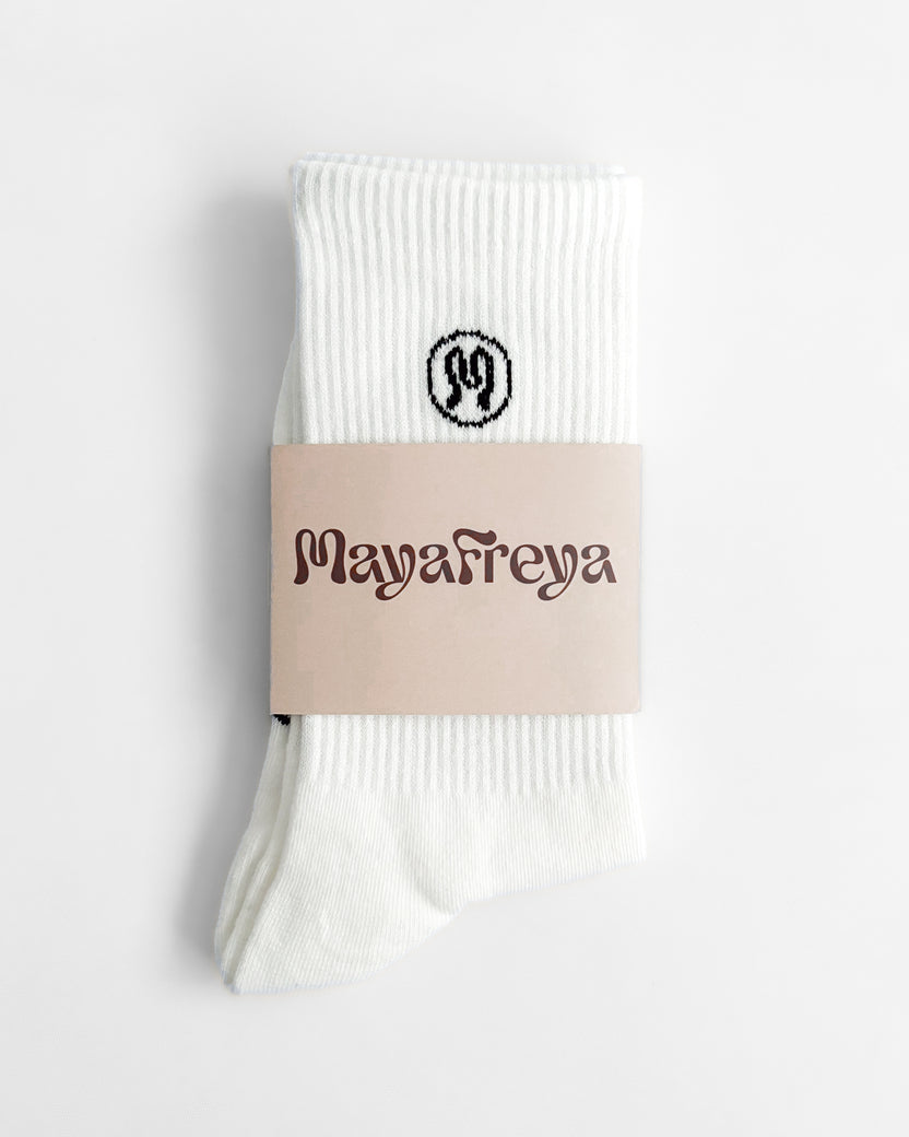 Zoe White Socks – Maya Freya